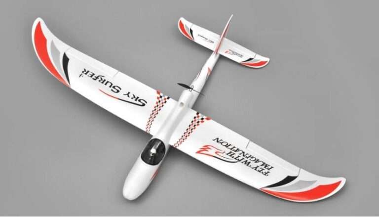 X-UAV SKY-SURFER X8 KIT (EPO FOAM) - Robosync